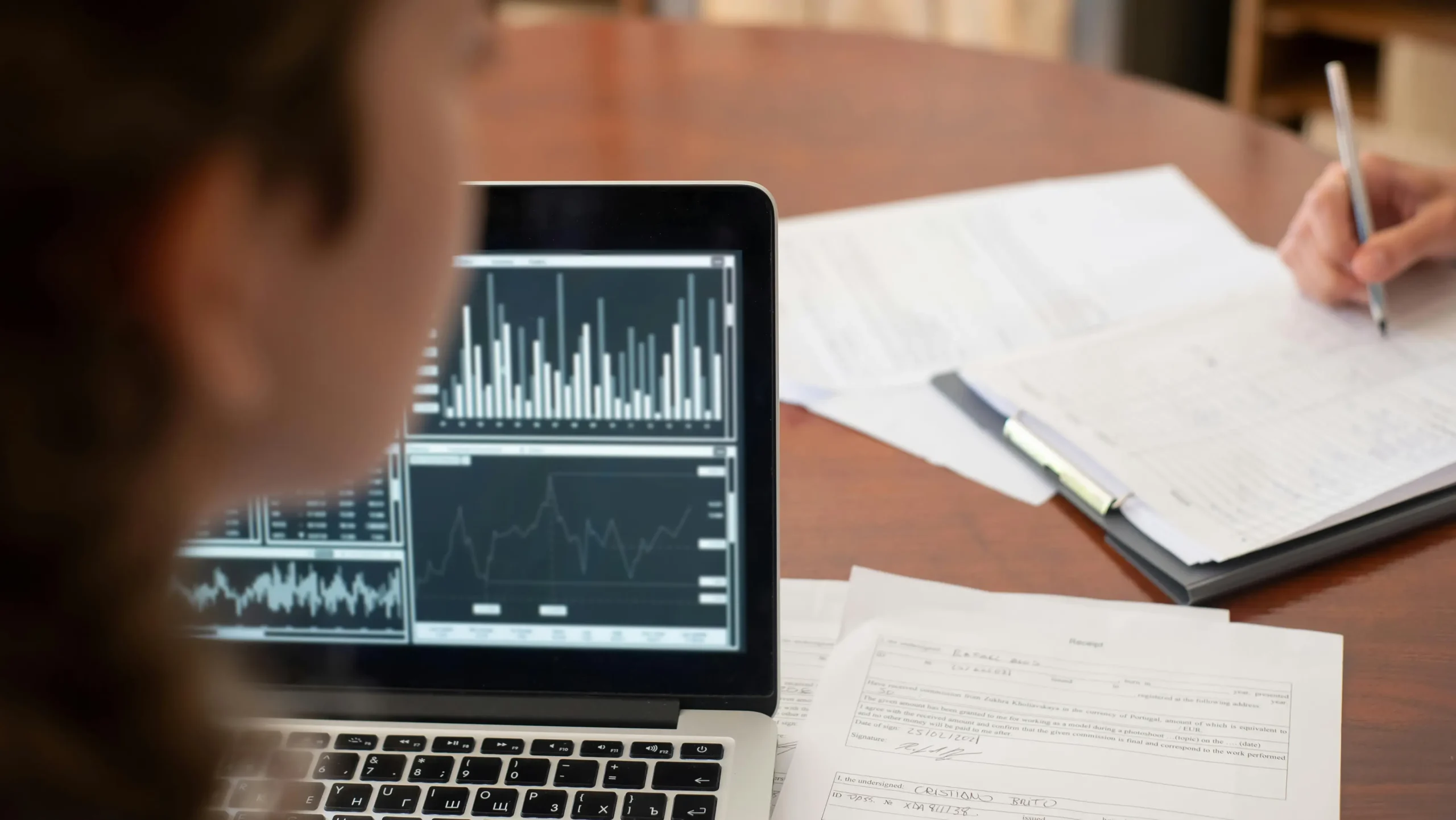 Embrace Technology for Business Growth: Why It’s Essential – City Edge & Co